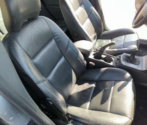 Pelēks Volvo V50 2006 Kauņa, ar dzinēja tilpumu 2.00 L un nobraukumu 353 tūkst. km par 700 €, foto 13 vietnē AUTOMOTO.COM.LV