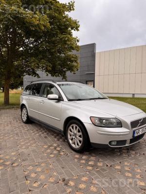 Pelēks Volvo V50 2006 Rīga, ar dzinēja tilpumu 2.00 L un nobraukumu 359 tūkst. km par 1500 €, foto 5 vietnē AUTOMOTO.COM.LV