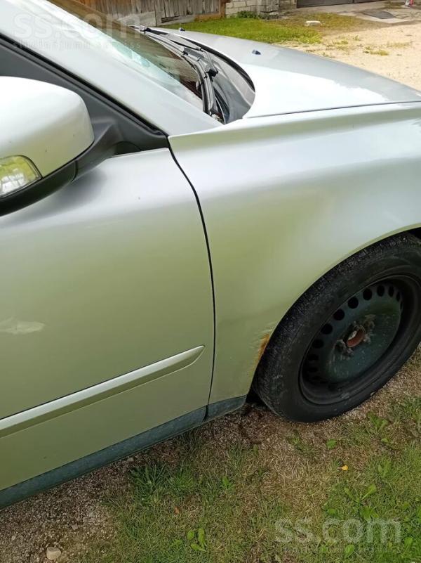 Pelēks Volvo V50 2006 Tukums, ar dzinēja tilpumu 2.00 L un nobraukumu 319 tūkst. km par 1300 €, foto 6 vietnē AUTOMOTO.COM.LV