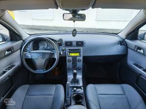 Grey Volvo V50 2006 in Taurage, with an engine capacity of 2.00 L and mileage of 316 thousand km for 1650 €, photo 14 on AUTOMOTO.COM.LV