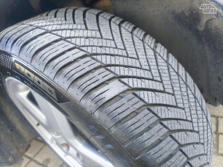 Grey Volvo V50 2006 in Taurage, with an engine capacity of 2.00 L and mileage of 316 thousand km for 1650 €, photo 22 on AUTOMOTO.COM.LV