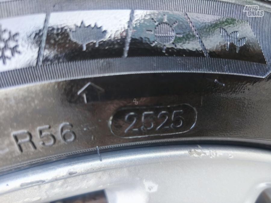 Grey Volvo V50 2006 in Taurage, with an engine capacity of 2.00 L and mileage of 316 thousand km for 1650 €, photo 23 on AUTOMOTO.COM.LV