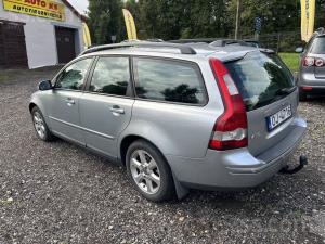 Pelēks Volvo V50 2006 Limbaži, ar dzinēja tilpumu 2.00 L un nobraukumu 349 tūkst. km par 1950 €, foto 7 vietnē AUTOMOTO.COM.LV