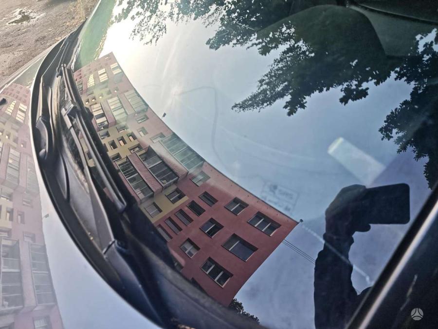 Pelēks Volvo V50 2006 Kauņa, ar dzinēja tilpumu 2.00 L un nobraukumu 462 tūkst. km par 700 €, foto 7 vietnē AUTOMOTO.COM.LV
