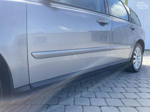 Pelēks Volvo V50 2006 Viļņa, ar dzinēja tilpumu 2.00 L un nobraukumu 300 tūkst. km par 1900 €, foto 16 vietnē AUTOMOTO.COM.LV