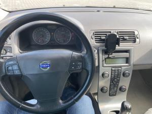Pelēks Volvo V50 2006 Viļņa, ar dzinēja tilpumu 2.00 L un nobraukumu 300 tūkst. km par 1900 €, foto 24 vietnē AUTOMOTO.COM.LV