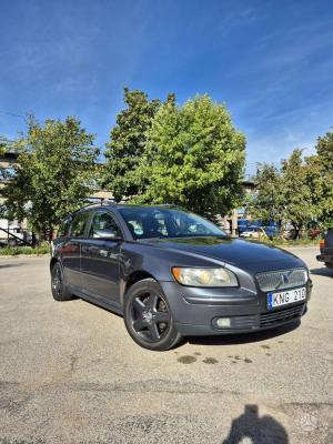 Grey Volvo V50 2006 in Kaunas, with an engine capacity of 1.56 L and mileage of 335 thousand km for 1700 €, photo  on AUTOMOTO.COM.LV