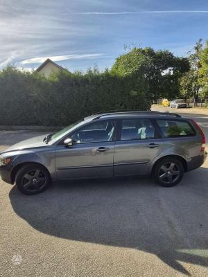 Pelēks Volvo V50 2006 Kauņa, ar dzinēja tilpumu 1.56 L un nobraukumu 335 tūkst. km par 1700 €, foto 5 vietnē AUTOMOTO.COM.LV