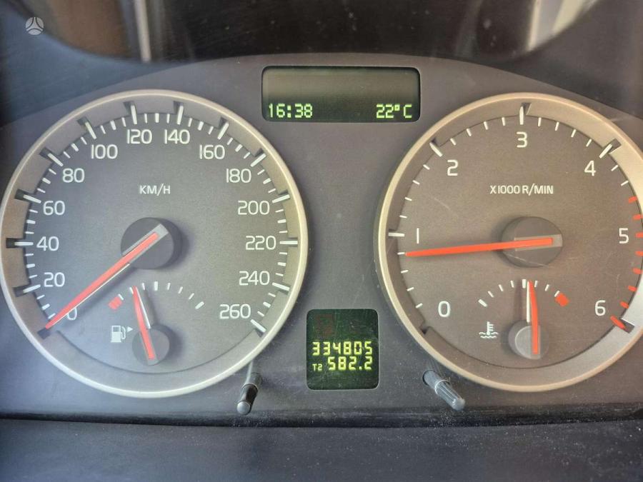 Pelēks Volvo V50 2006 Kauņa, ar dzinēja tilpumu 1.56 L un nobraukumu 335 tūkst. km par 1700 €, foto 15 vietnē AUTOMOTO.COM.LV