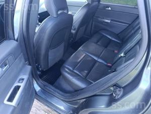 Grey Volvo V50 2006 in Ogre, with an engine capacity of 1.60 L and mileage of 347 thousand km for 1950 €, photo 7 on AUTOMOTO.COM.LV