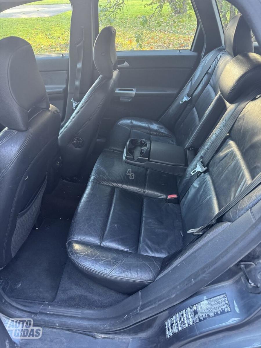 Pelēks Volvo V50 2006 Mažeikiai, ar dzinēja tilpumu 2.00 L un nobraukumu 440 tūkst. km par 1300 €, foto 8 vietnē AUTOMOTO.COM.LV