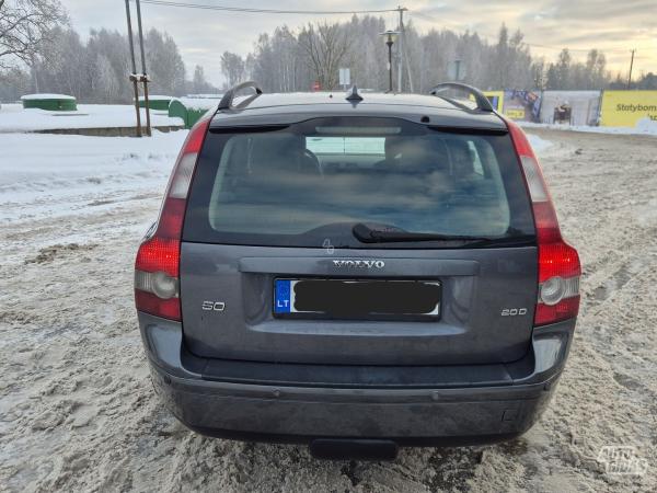 Grey Volvo V50 2007 in Siauliai, with an engine capacity of 2.00 L and mileage of 312 thousand km for 1350 €, photo 10 on AUTOMOTO.COM.LV