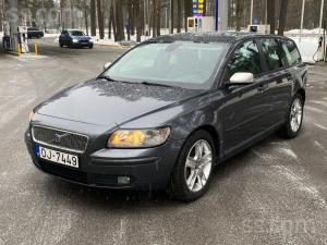 Grey Volvo V50 2007 in Riga, with an engine capacity of 1.60 L and mileage of 0 thousand km for 2799 €, photo  on AUTOMOTO.COM.LV
