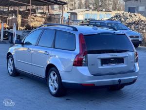 Grey Volvo V50 2007 in Kretinga, with an engine capacity of 2.00 L and mileage of 338 thousand km for 1999 €, photo 8 on AUTOMOTO.COM.LV