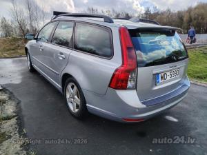 Grey Volvo V50 2007 in Preili, with an engine capacity of 1.56 L and mileage of 255 thousand km for 2500 €, photo 5 on AUTOMOTO.COM.LV