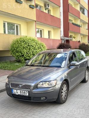 Pelēks Volvo V50 2007 Kuldīga, ar dzinēja tilpumu 2.00 L un nobraukumu 0 tūkst. km par 1500 €, foto 4 vietnē AUTOMOTO.COM.LV