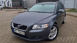 Pelēks Volvo V50 2007 Rīga, ar dzinēja tilpumu 2.40 L un nobraukumu 317 tūkst. km par 3450 €, foto 3 vietnē AUTOMOTO.COM.LV