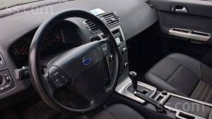 Pelēks Volvo V50 2007 Rīga, ar dzinēja tilpumu 2.40 L un nobraukumu 317 tūkst. km par 3450 €, foto 4 vietnē AUTOMOTO.COM.LV