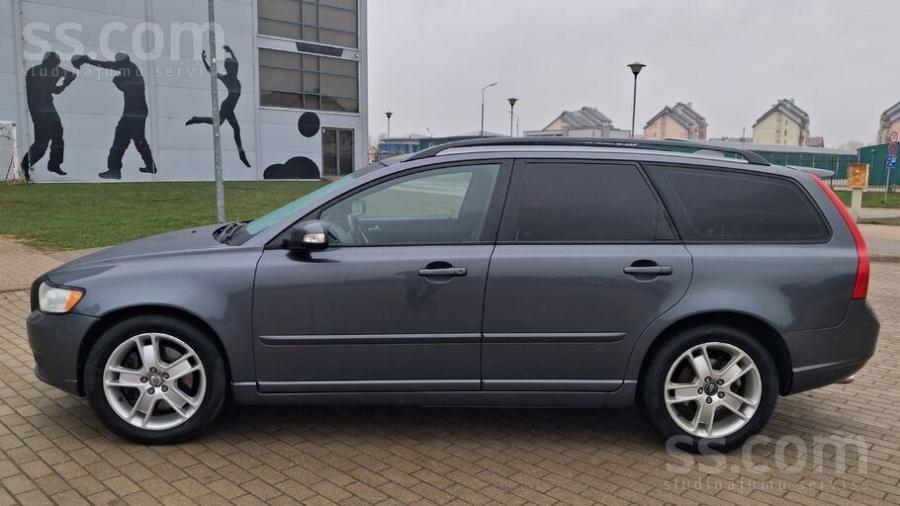 Pelēks Volvo V50 2007 Rīga, ar dzinēja tilpumu 2.40 L un nobraukumu 317 tūkst. km par 3450 €, foto 11 vietnē AUTOMOTO.COM.LV