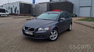 Pelēks Volvo V50 2007 Rīga, ar dzinēja tilpumu 2.40 L un nobraukumu 317 tūkst. km par 3450 €, foto 19 vietnē AUTOMOTO.COM.LV