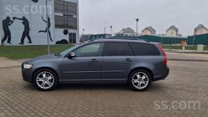 Pelēks Volvo V50 2007 Rīga, ar dzinēja tilpumu 2.40 L un nobraukumu 317 tūkst. km par 3450 €, foto 27 vietnē AUTOMOTO.COM.LV
