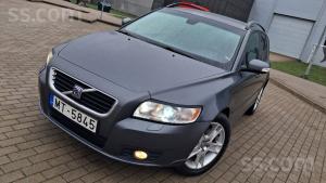Pelēks Volvo V50 2007 Rīga, ar dzinēja tilpumu 2.40 L un nobraukumu 317 tūkst. km par 3450 €, foto 30 vietnē AUTOMOTO.COM.LV