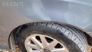 Pelēks Volvo V50 2007 Cēsis, ar dzinēja tilpumu 2.00 L un nobraukumu 357 tūkst. km par 1200 €, foto 5 vietnē AUTOMOTO.COM.LV