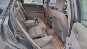 Pelēks Volvo V50 2007 Cēsis, ar dzinēja tilpumu 2.00 L un nobraukumu 357 tūkst. km par 1200 €, foto 12 vietnē AUTOMOTO.COM.LV
