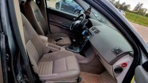 Pelēks Volvo V50 2007 Cēsis, ar dzinēja tilpumu 2.00 L un nobraukumu 357 tūkst. km par 1250 €, foto 12 vietnē AUTOMOTO.COM.LV