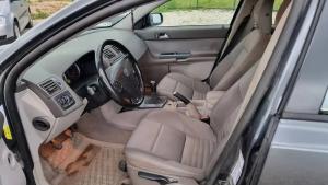 Pelēks Volvo V50 2007 Cēsis, ar dzinēja tilpumu 2.00 L un nobraukumu 357 tūkst. km par 1250 €, foto 13 vietnē AUTOMOTO.COM.LV