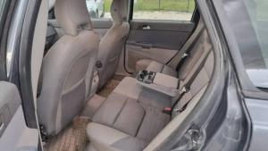 Pelēks Volvo V50 2007 Cēsis, ar dzinēja tilpumu 2.00 L un nobraukumu 357 tūkst. km par 1250 €, foto 14 vietnē AUTOMOTO.COM.LV
