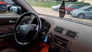 Pelēks Volvo V50 2007 Cēsis, ar dzinēja tilpumu 2.00 L un nobraukumu 357 tūkst. km par 1250 €, foto 16 vietnē AUTOMOTO.COM.LV
