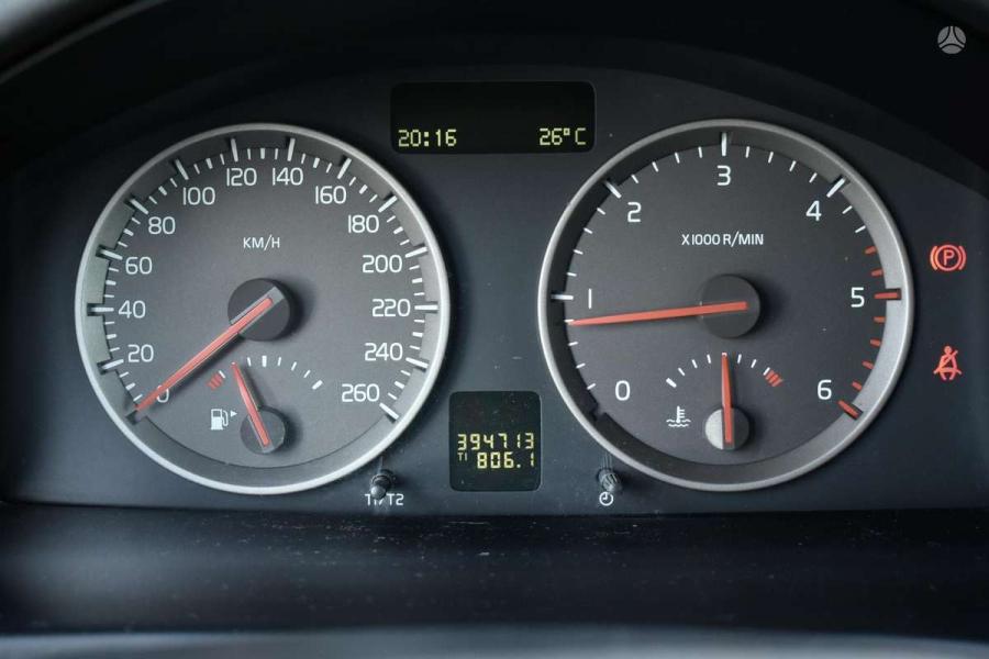 Pelēks Volvo V50 2007 Šauļi, ar dzinēja tilpumu 1.60 L un nobraukumu 395 tūkst. km par 1490 €, foto 10 vietnē AUTOMOTO.COM.LV