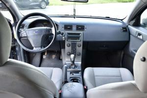 Pelēks Volvo V50 2007 Šauļi, ar dzinēja tilpumu 1.60 L un nobraukumu 395 tūkst. km par 1490 €, foto 11 vietnē AUTOMOTO.COM.LV