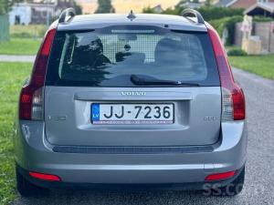 Grey Volvo V50 2007 in Riga, with an engine capacity of 2.00 L and mileage of 351 thousand km for 1580 €, photo 13 on AUTOMOTO.COM.LV