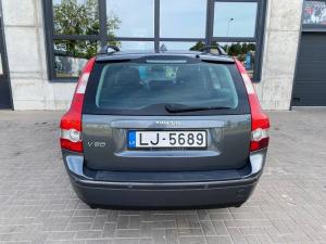Pelēks Volvo V50 2007 Cēsis, ar dzinēja tilpumu 2.40 L un nobraukumu 325 tūkst. km par 2699 €, foto 11 vietnē AUTOMOTO.COM.LV