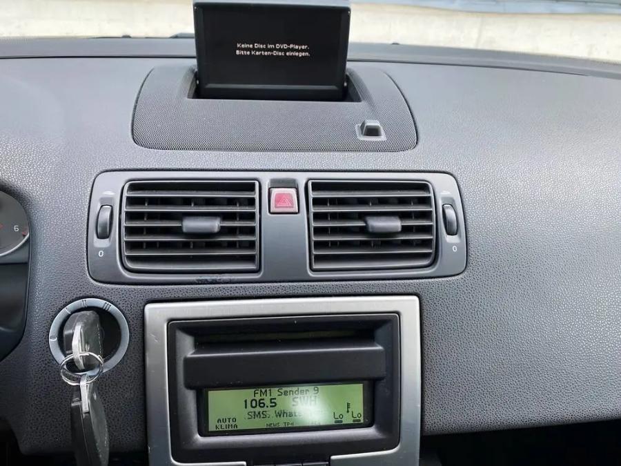 Pelēks Volvo V50 2007 Cēsis, ar dzinēja tilpumu 2.40 L un nobraukumu 325 tūkst. km par 2699 €, foto 16 vietnē AUTOMOTO.COM.LV