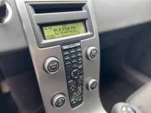 Серый Вольво В50 2007 в Лиепая, объемом двигателя 2.00 л и пробегом 270 тыс. км за 1950 €, фото 18 на AUTOMOTO.COM.LV