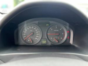 Серый Вольво В50 2007 в Лиепая, объемом двигателя 2.00 л и пробегом 270 тыс. км за 1950 €, фото 24 на AUTOMOTO.COM.LV