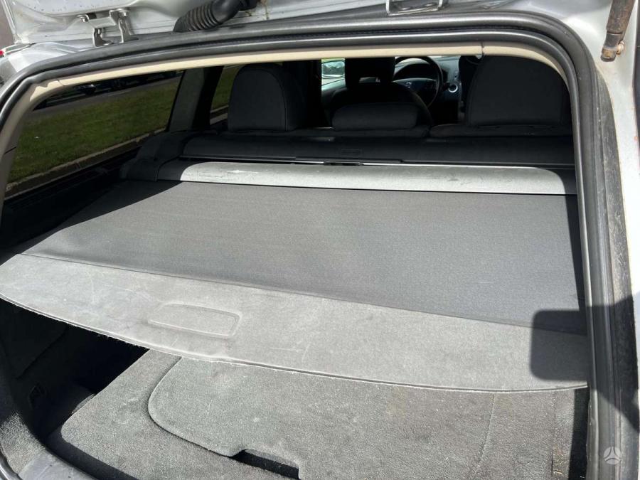 Grey Volvo V50 2007 in Klaipeda, with an engine capacity of 2.00 L and mileage of 460 thousand km for 500 €, photo 14 on AUTOMOTO.COM.LV