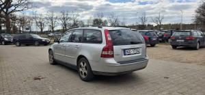 Pelēks Volvo V50 2007 Valmiera, ar dzinēja tilpumu 2.00 L un nobraukumu 340 tūkst. km par 1600 €, foto 5 vietnē AUTOMOTO.COM.LV