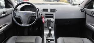 Pelēks Volvo V50 2007 Valmiera, ar dzinēja tilpumu 2.00 L un nobraukumu 340 tūkst. km par 1600 €, foto 8 vietnē AUTOMOTO.COM.LV