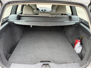 Grey Volvo V50 2007 in Madona, with an engine capacity of 2.40 L and mileage of 295 thousand km for 2100 €, photo 10 on AUTOMOTO.COM.LV