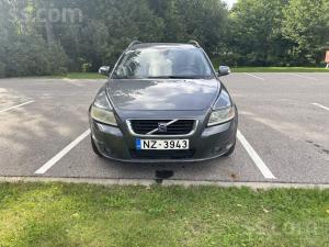 Grey Volvo V50 2007 in Liepaja, with an engine capacity of 2.00 L and mileage of 287 thousand km for 1300 €, photo 6 on AUTOMOTO.COM.LV