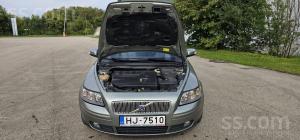 Pelēks Volvo V50 2007 Cēsis, ar dzinēja tilpumu 2.00 L un nobraukumu 284 tūkst. km par 1890 €, foto 6 vietnē AUTOMOTO.COM.LV