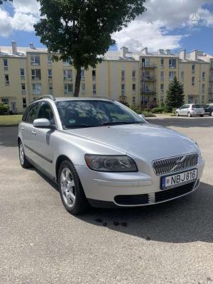 Grey Volvo V50 2007 in Kaunas, with an engine capacity of 2.00 L and mileage of 280 thousand km for 2080 €, photo  on AUTOMOTO.COM.LV