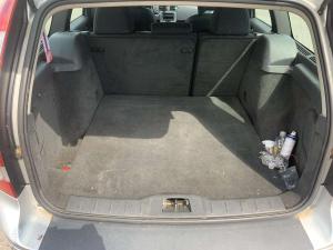 Grey Volvo V50 2007 in Kaunas, with an engine capacity of 2.00 L and mileage of 280 thousand km for 2080 €, photo 12 on AUTOMOTO.COM.LV