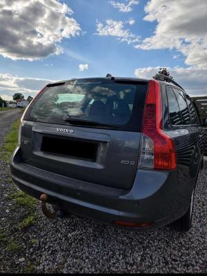 Pelēks Volvo V50 2007 Kauņa, ar dzinēja tilpumu 2.00 L un nobraukumu 327 tūkst. km par 1000 €, foto 5 vietnē AUTOMOTO.COM.LV