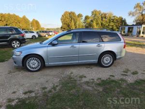 Серый Вольво В50 2007 в Кулдига, объемом двигателя 2.00 л и пробегом 257 тыс. км за 1990 €, фото 6 на AUTOMOTO.COM.LV