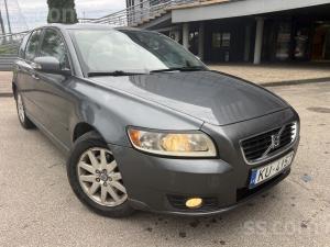 Grey Volvo V50 2007 in Riga, with an engine capacity of 2.00 L and mileage of 445 thousand km for 1590 €, photo 11 on AUTOMOTO.COM.LV